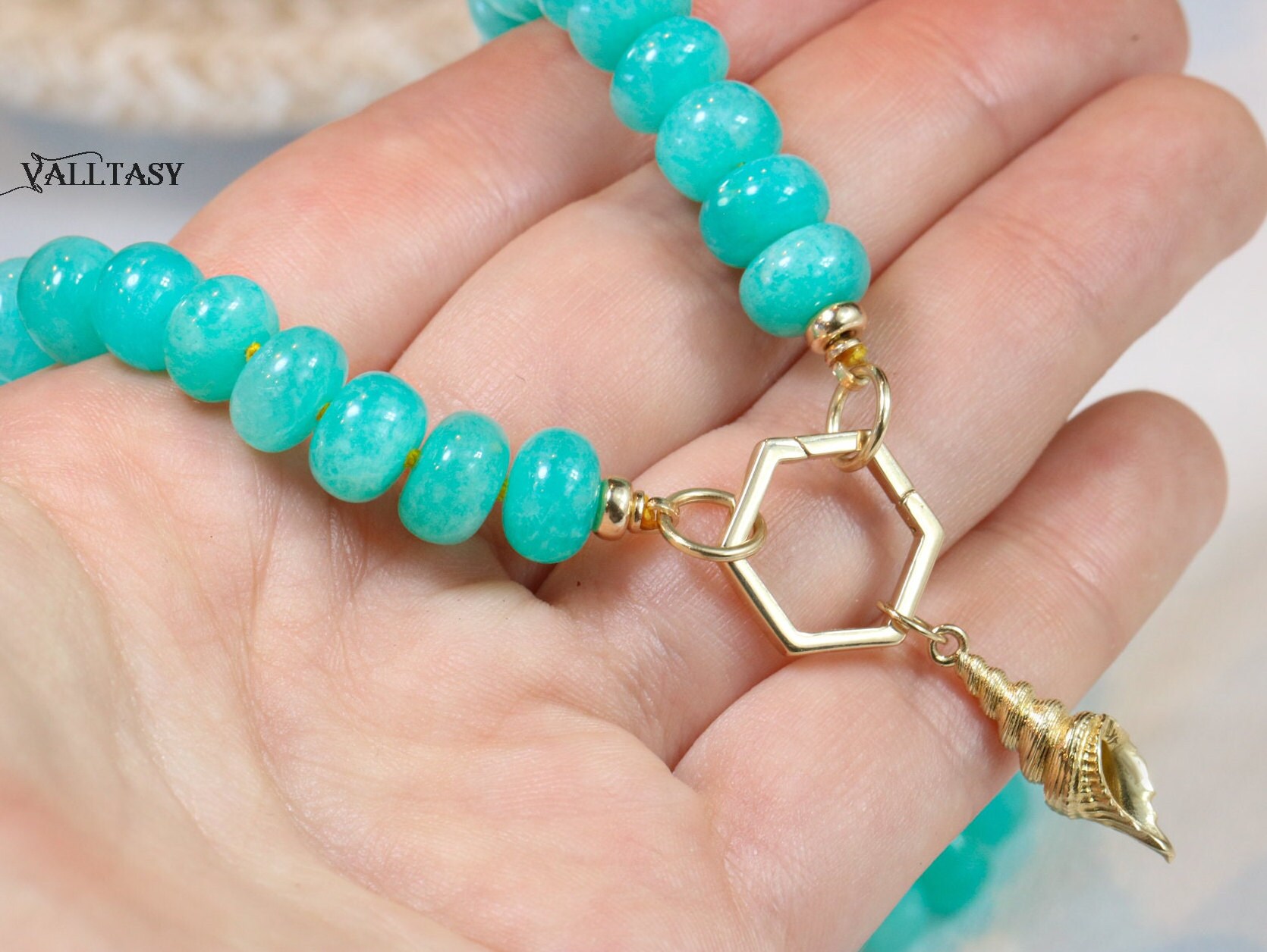 Solid Gold 14K Hexagon Connector - Valltasy